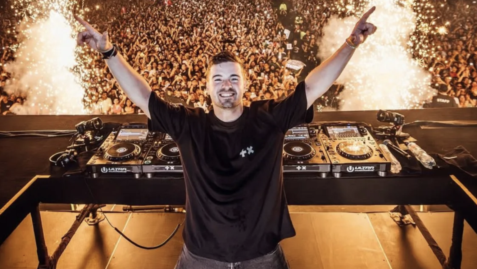 DJs Martin Garrix, Armin van Buuren and Steve Aoki to Headline UNTOLD ...