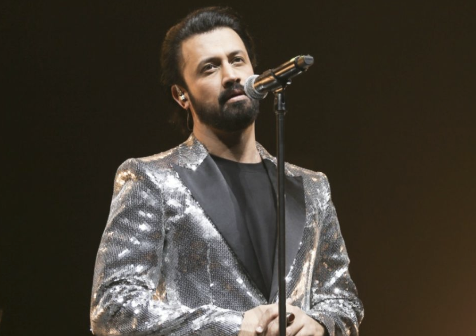 Atif Aslam announces concerts in Abu Dhabi and Dubai – BuzZzing